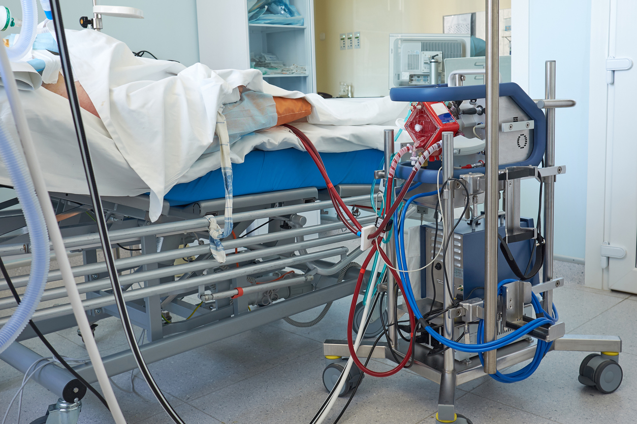 Innovations in ECMO Oxygenator Coatings: Enhancing Gas Exchange and ...